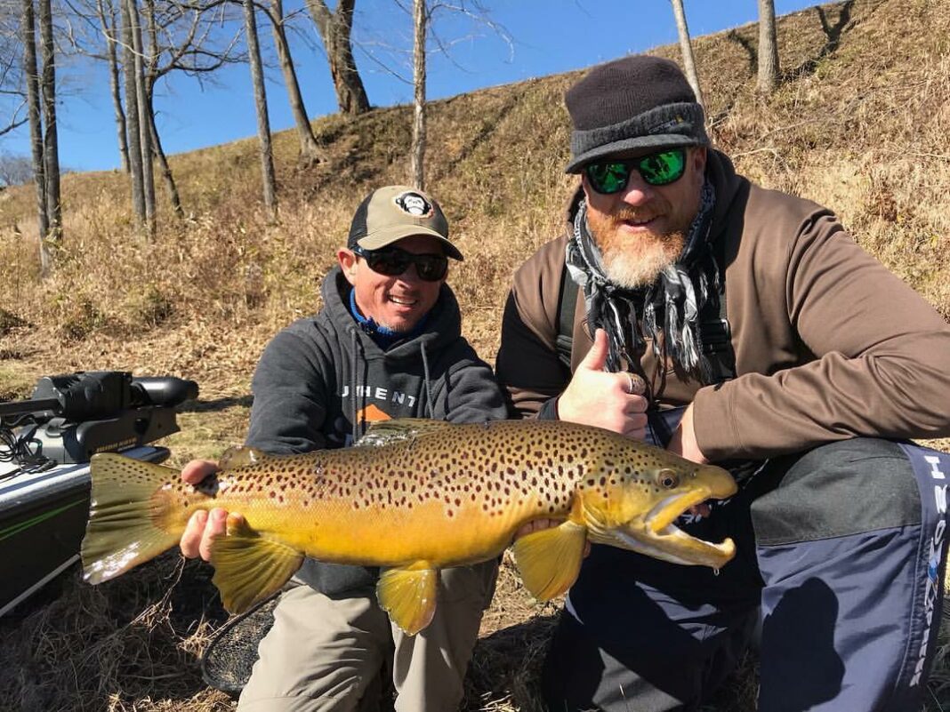 WFS 524 - White River Fly Fishing with Chad Johnson - Big Brown Trout ...